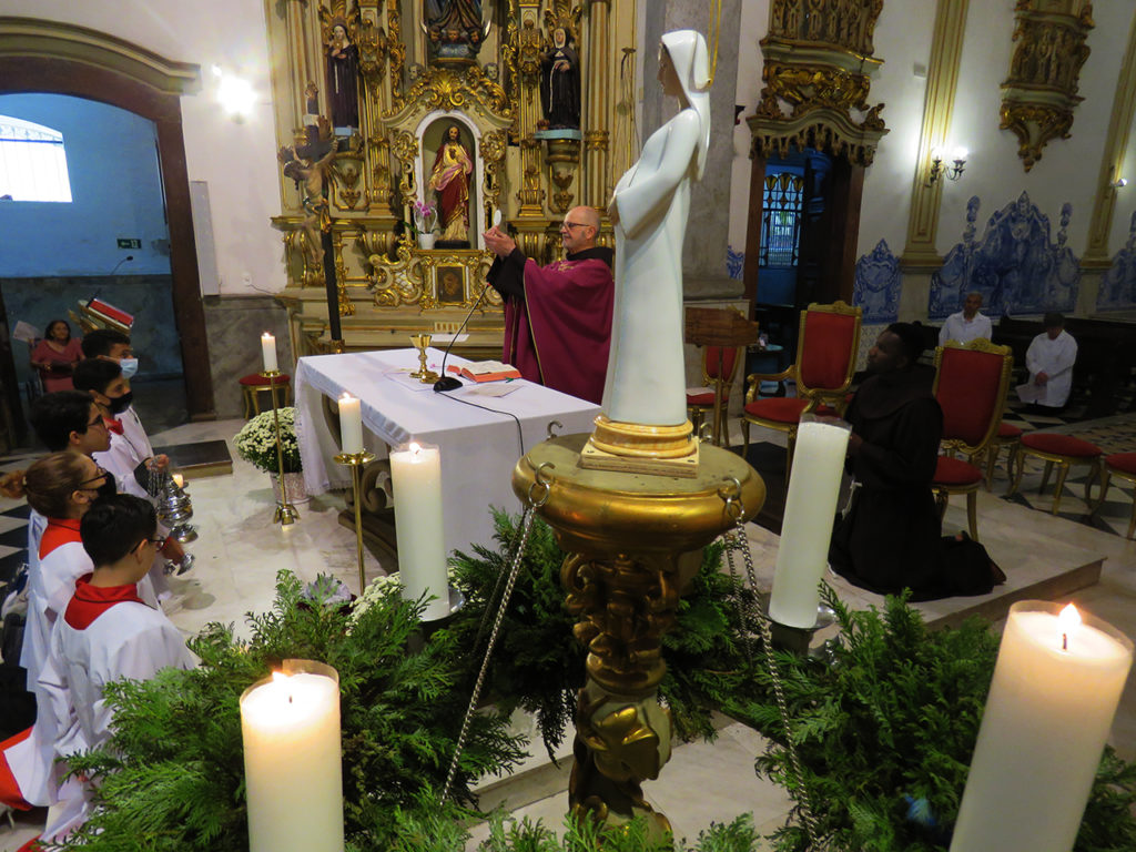 Para celebrar 800 anos de Greccio, Convento São Francisco surpreende ...