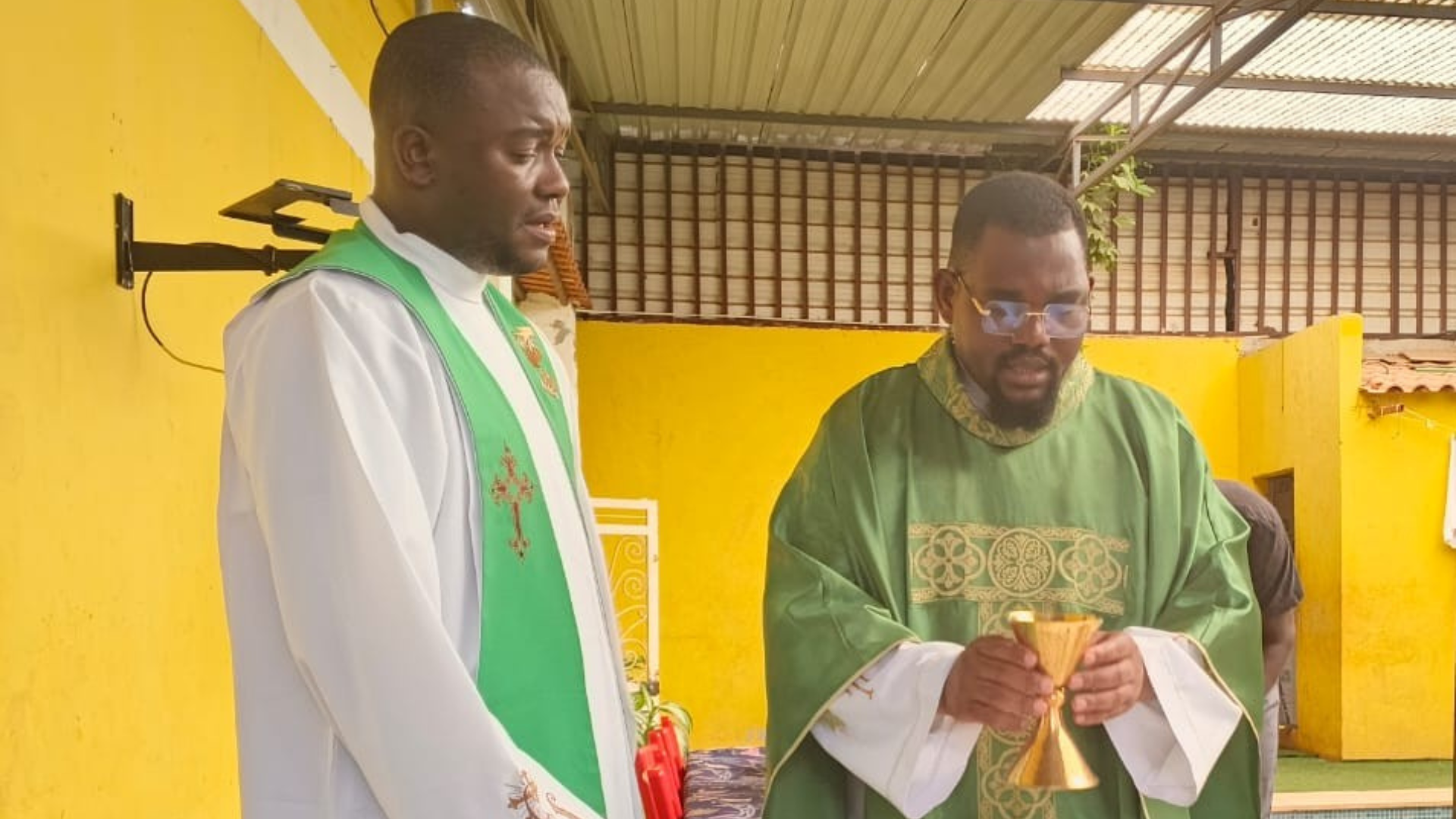 Under Ten: Custódia Imaculada Mãe de Deus de Angola-CIMDA ...